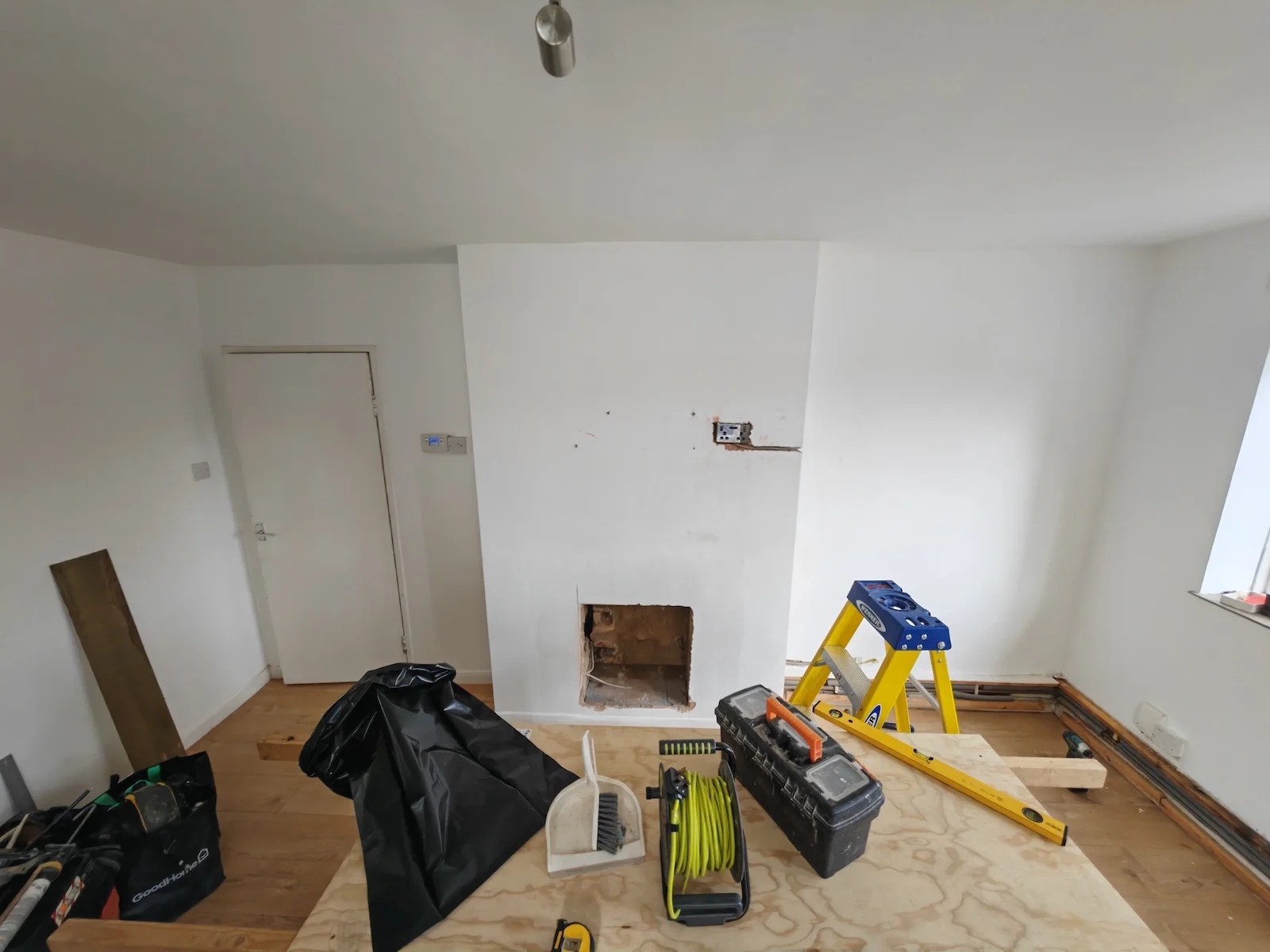 Bespoke Wardrobe Build | Robert Projects